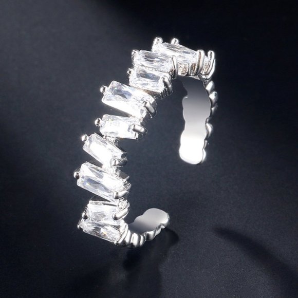 Jewelry | Beautiful Cluster Cz Stone Ring | Poshmark